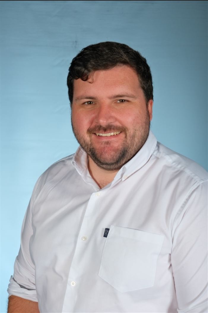 Meet The Team – Lower Farm Academy